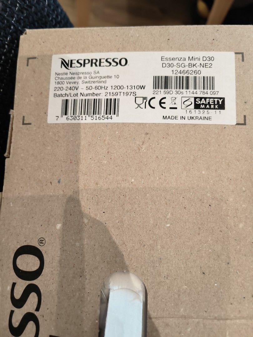 Nespresso Essenza Mini D30, TV & Home Appliances, Kitchen Appliances ...