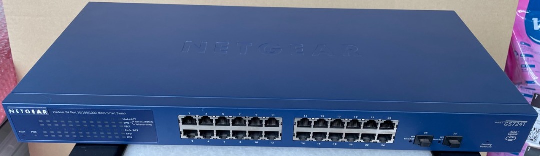 Netgear GS724T 24 Port Gigabit Switch, Computers & Tech, Parts ...