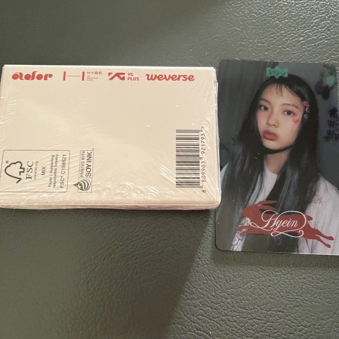 NewJeans OMG Weverse Album version, Hobbies & Toys, Memorabilia & Collectibles, K-Wave on Carousell