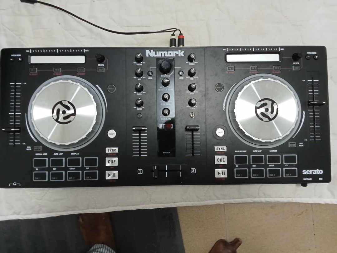 Numark DJ Console, Everything Else on Carousell
