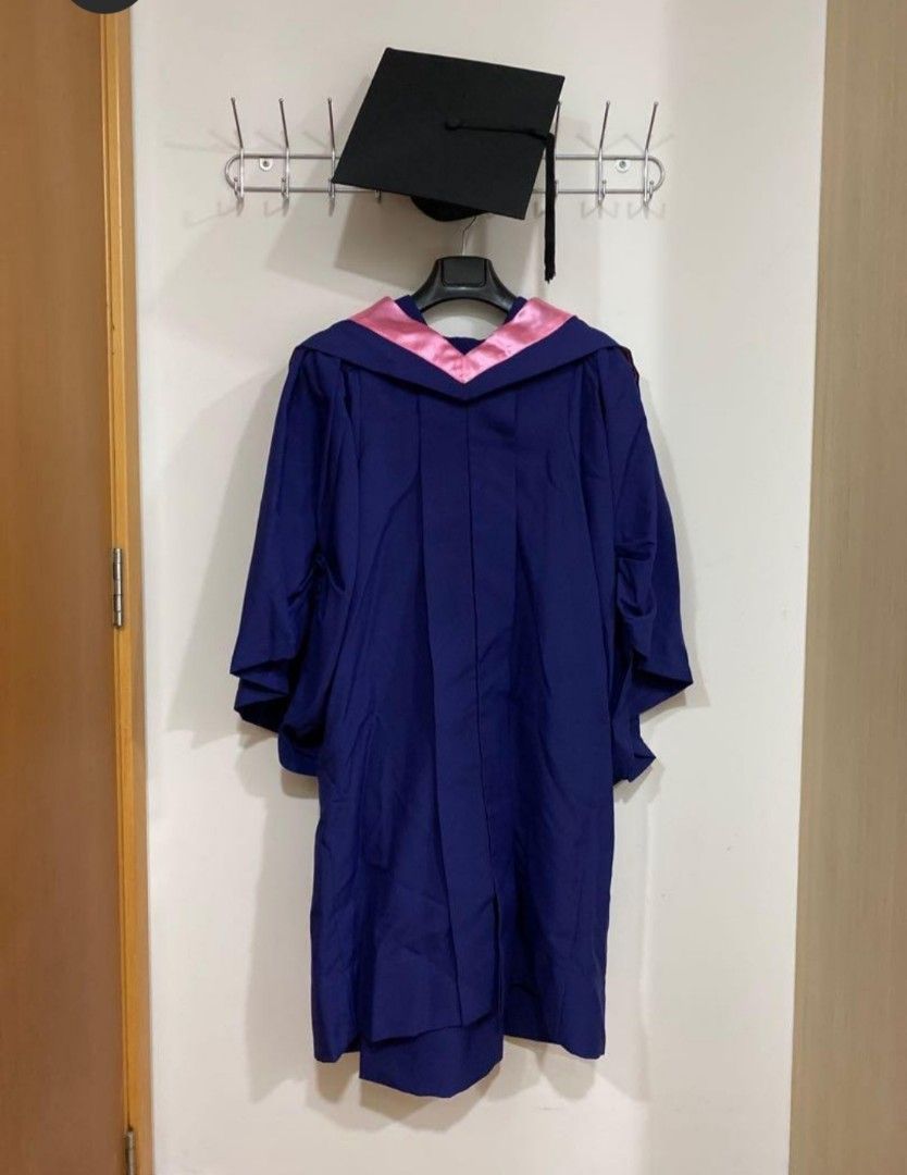 NUS Graduation Gown - XS - Arts (pink), Women's Fashion, Dresses & Sets ...