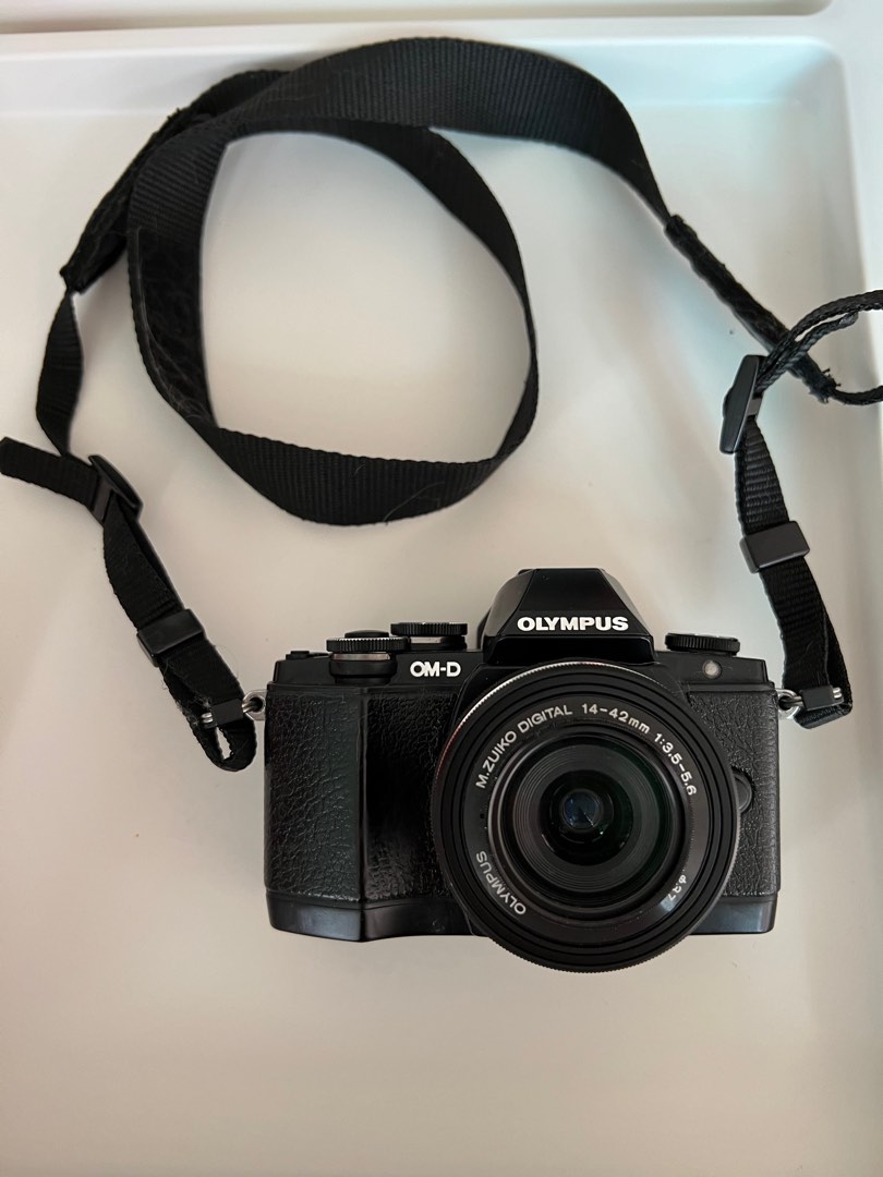 Olympus OMD EM10, Photography, Cameras on Carousell