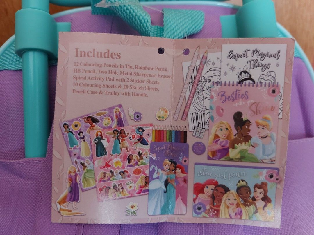 Paw Patrol / Princess Mega activity trolley, 兒童＆孕婦用品, 嬰兒玩具 - Carousell