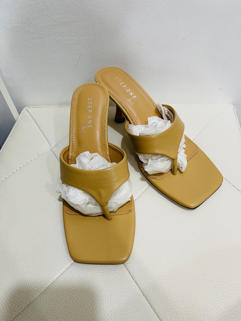 PAYLESS STEP ONE NUDE HEELS S7, Women's Fashion, Footwear, Heels on ...