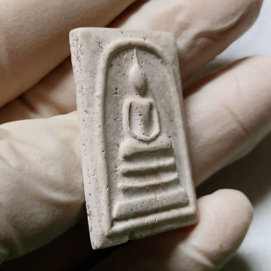 Phra Somdej Wat Rakang, Hobbies & Toys, Memorabilia & Collectibles, Religious Items on Carousell