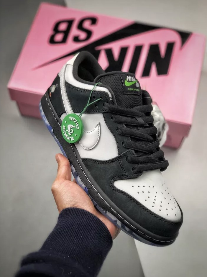 [PRE-ORDER]Staple X SB Dunk Low Pro "Panda Pigeon", Men's Fashion ...