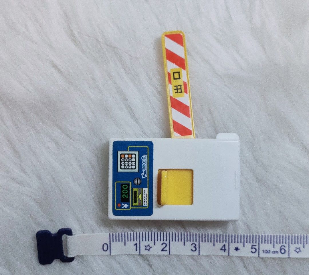 Realistic Collectible Miniature Toll Booth with Barrier, Hobbies & Toys ...