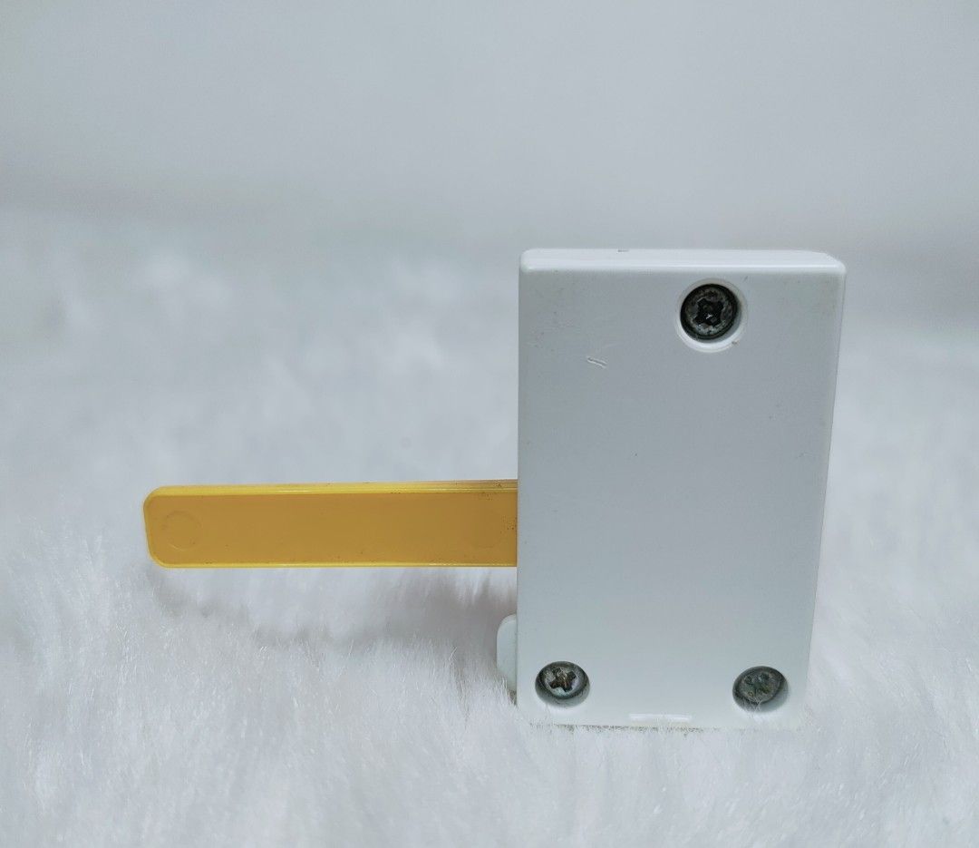 Realistic Collectible Miniature Toll Booth with Barrier, Hobbies & Toys ...