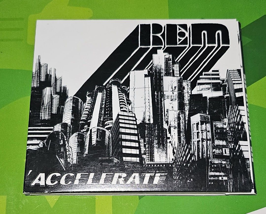R.E.M. - Accelerate - CD Mint, Hobbies & Toys, Music & Media, CDs ...