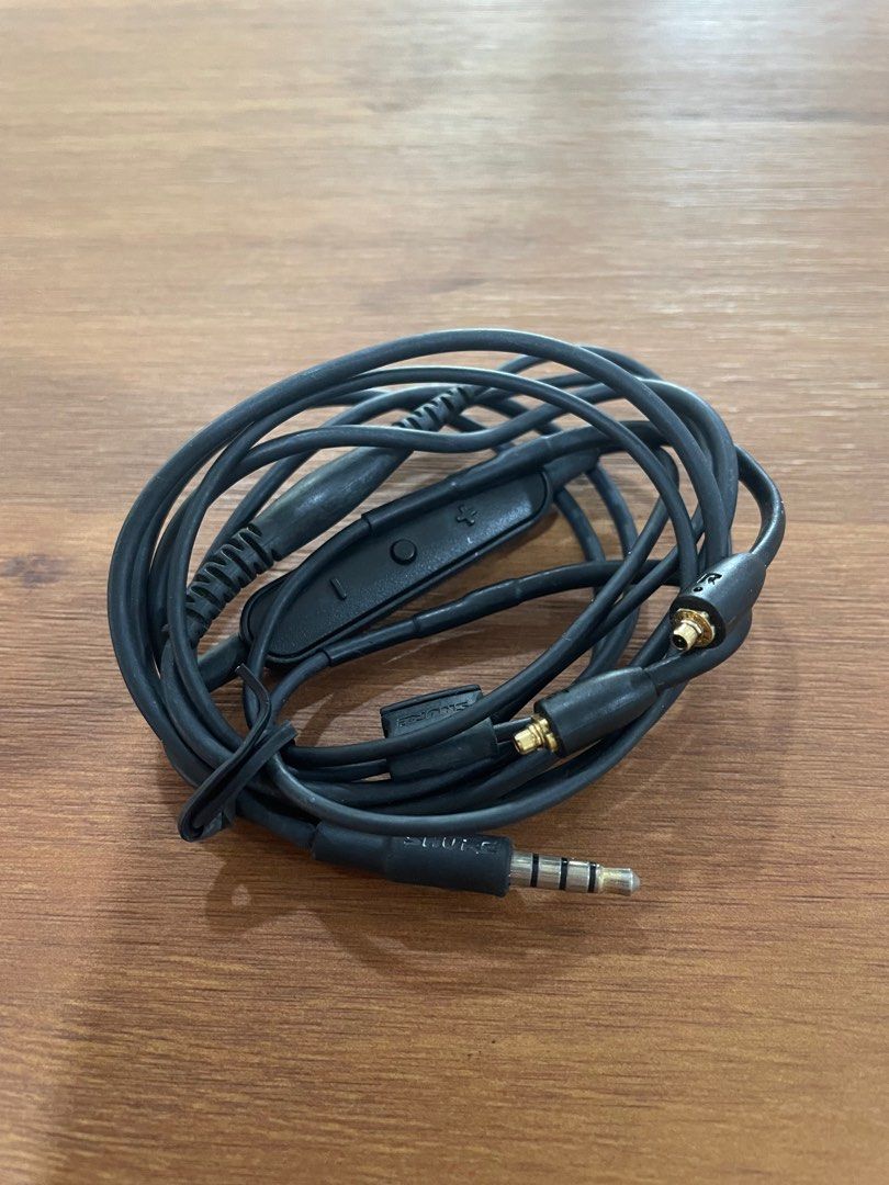 Replacement Cable for Shure SE215, Audio, Earphones on Carousell