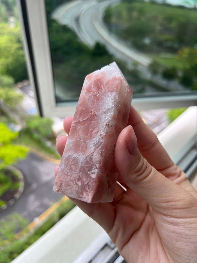 rose calcite tower, Hobbies & Toys, Memorabilia & Collectibles, Vintage ...