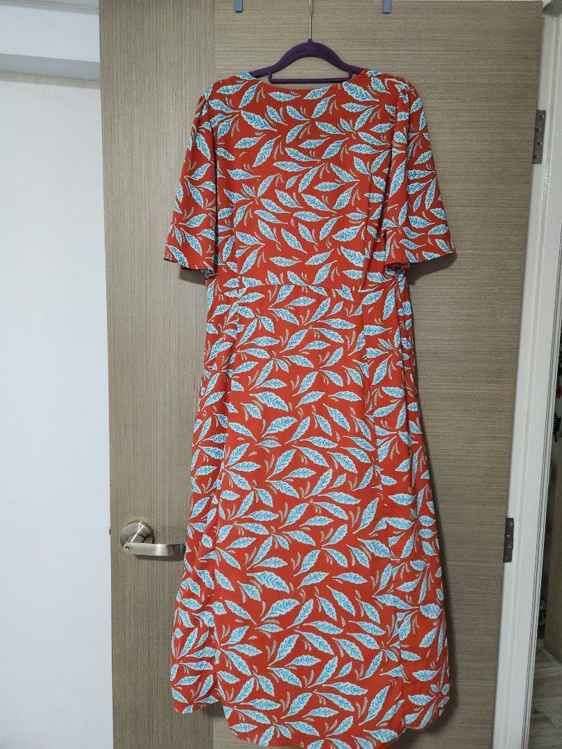 Saturday Club Dress, Women's Fashion, Dresses & Sets, Dresses on Carousell