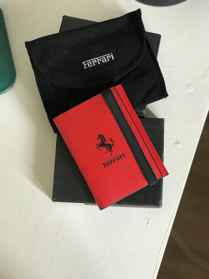 Scuderia Ferrari Wallet, Men's Fashion, Watches & Accessories, Wallets ...