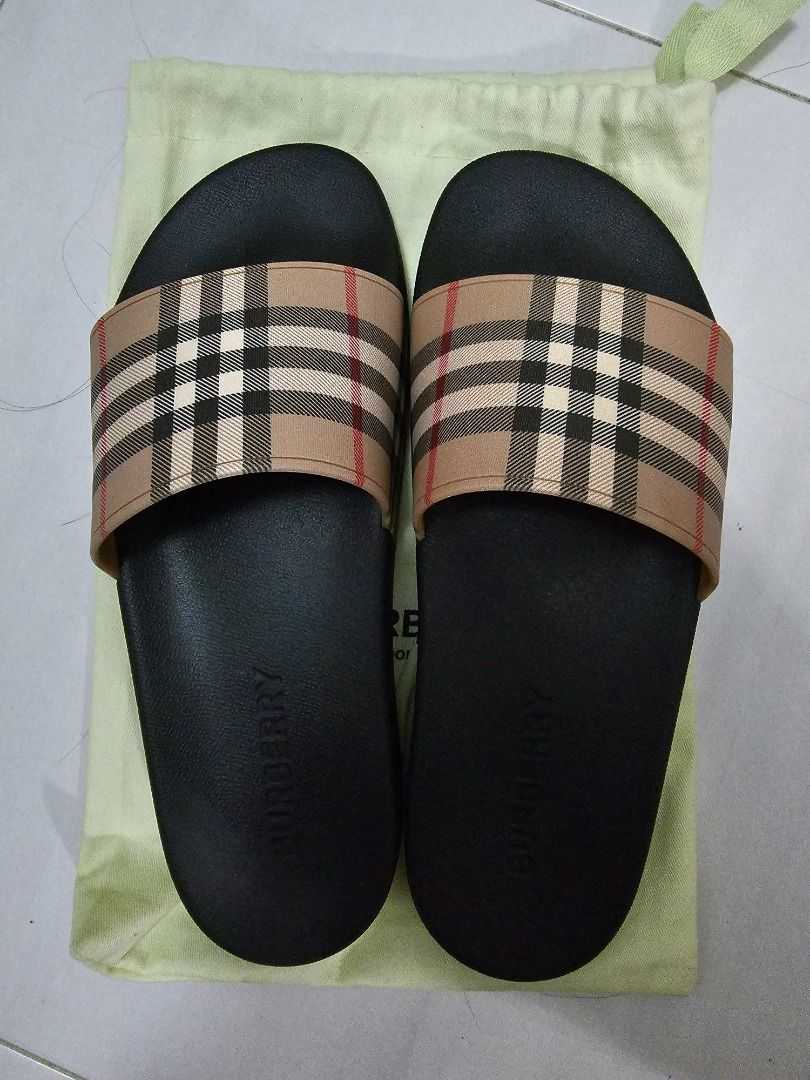 Selling Burberry Slide (New), Men's Fashion, Footwear, Flipflops and ...