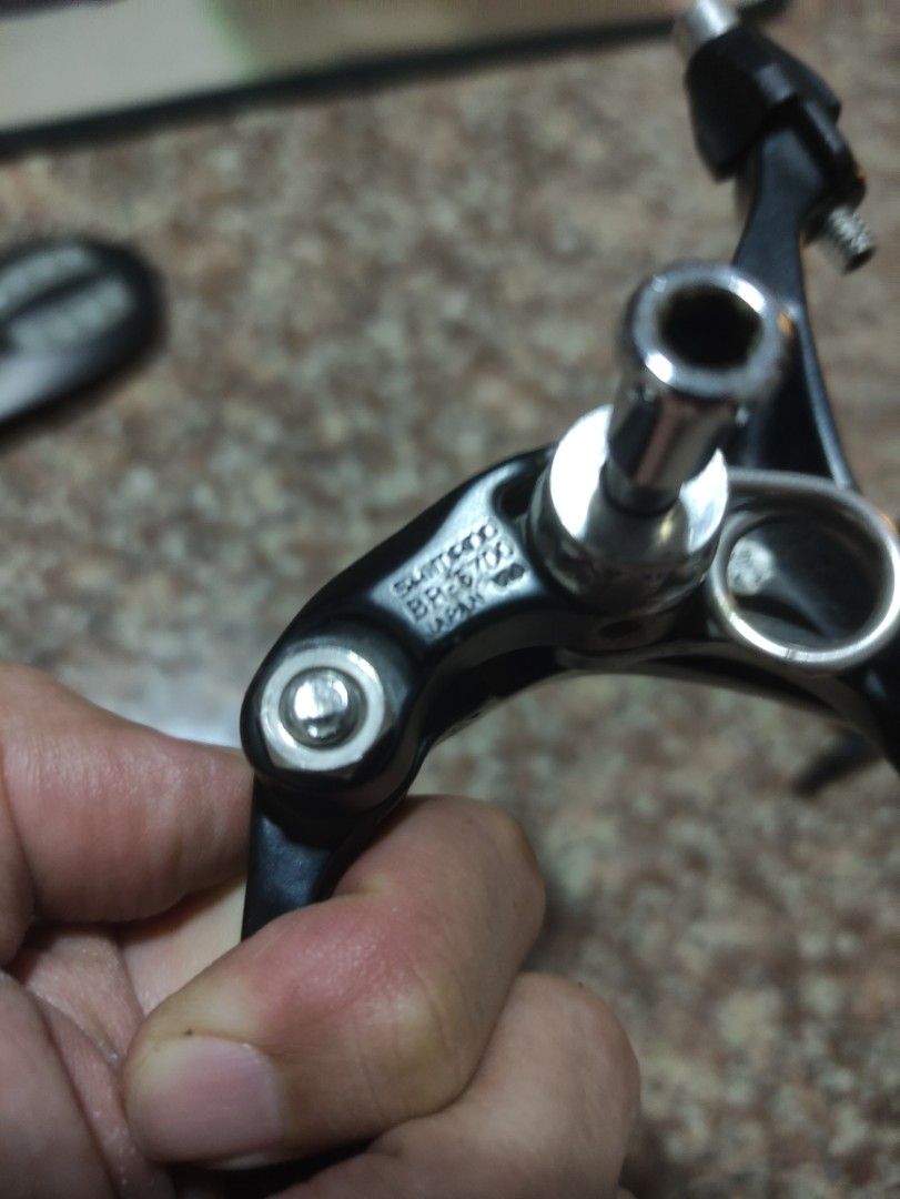 Shimano 105 RIM brake calipers, Sports Equipment, Bicycles & Parts ...