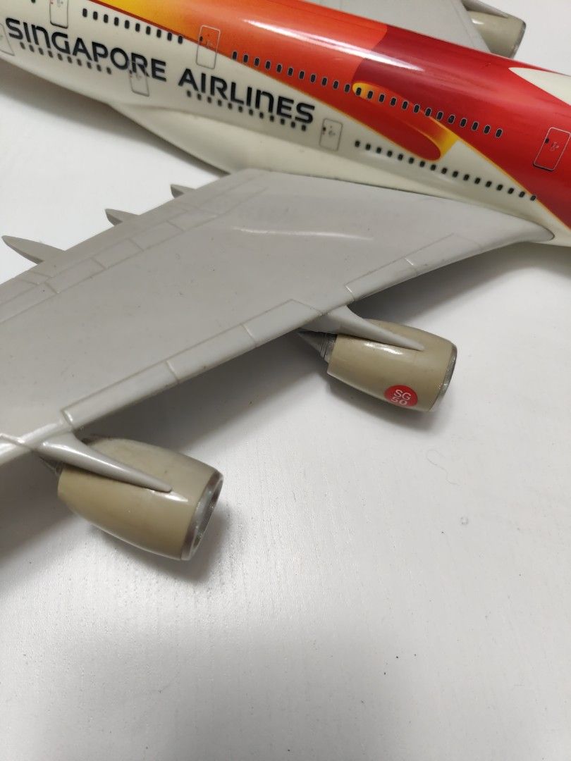 SIA Diecast Airplane, Hobbies & Toys, Toys & Games on Carousell