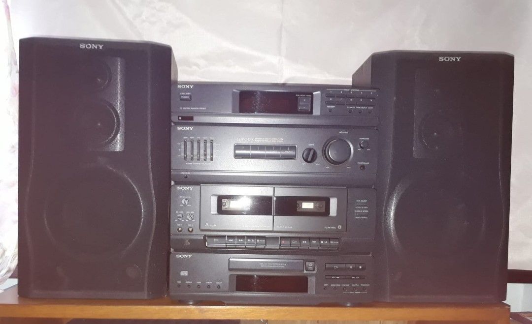 Sony Cassette/CD/FM Radio Model LBT A17K, Audio, Portable Music Players ...