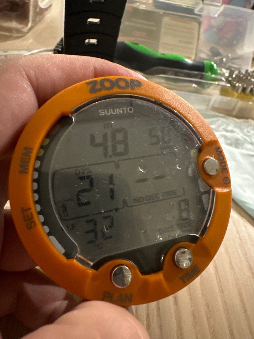 Sunnto Dive Watch Zoop, Mobile Phones & Gadgets, Wearables & Smart ...
