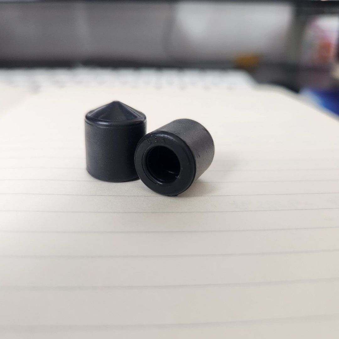 Sure-Grip Pivot Cups 1.0 - Pack of 4, Sports Equipment, Sports & Games ...