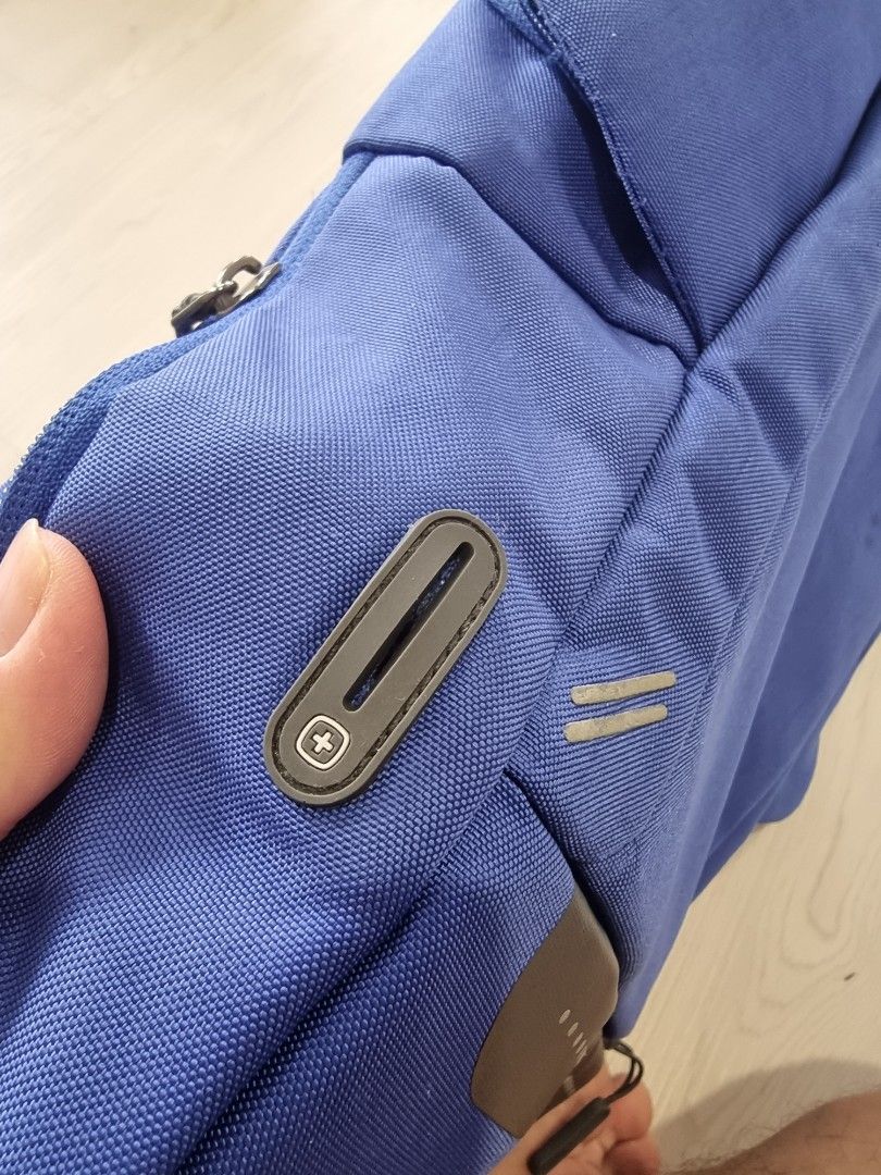 Swiss gear blue back pack, Men's Fashion, Bags, Backpacks on Carousell