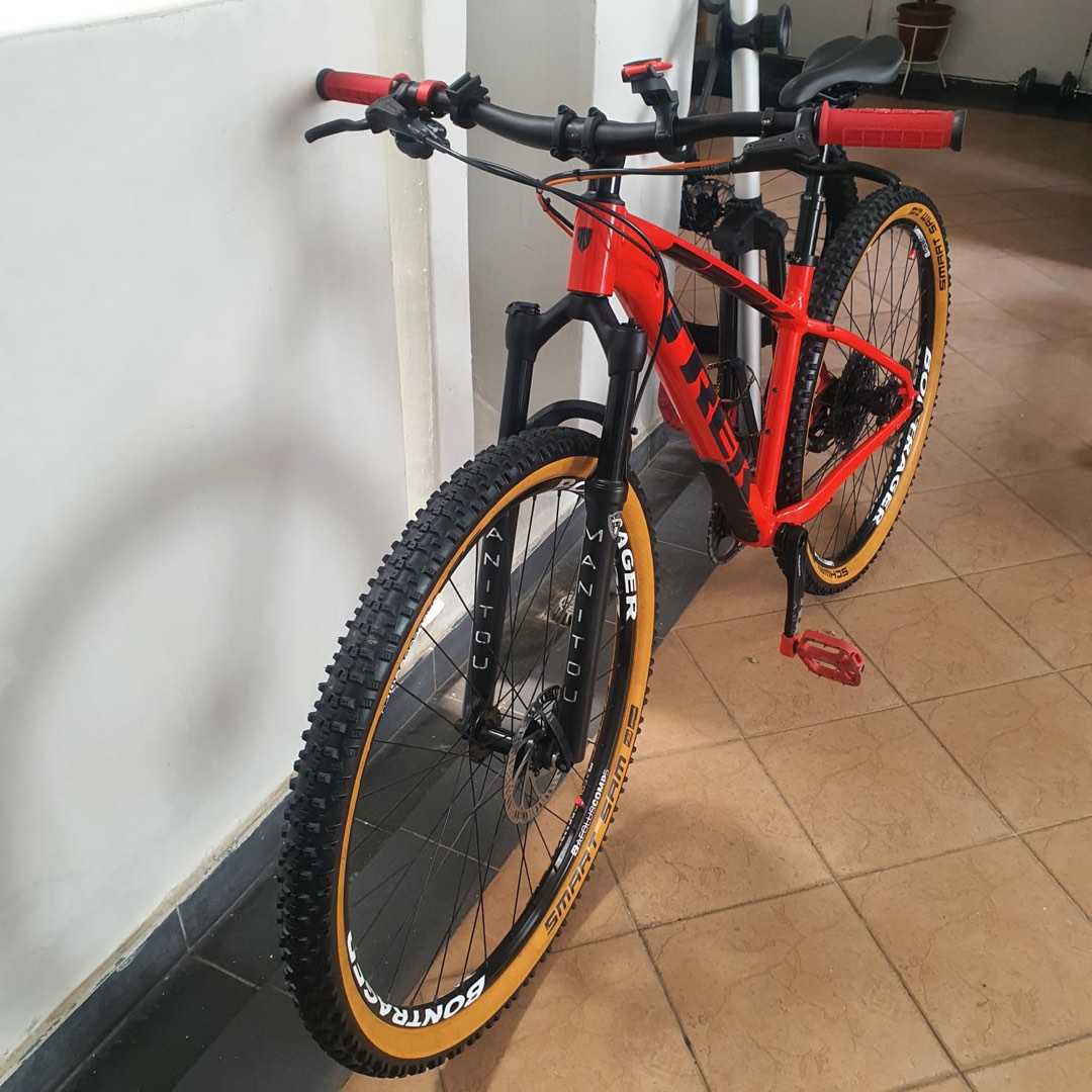 Trek Merlin 6, Sports Equipment, Bicycles & Parts, Bicycles on Carousell