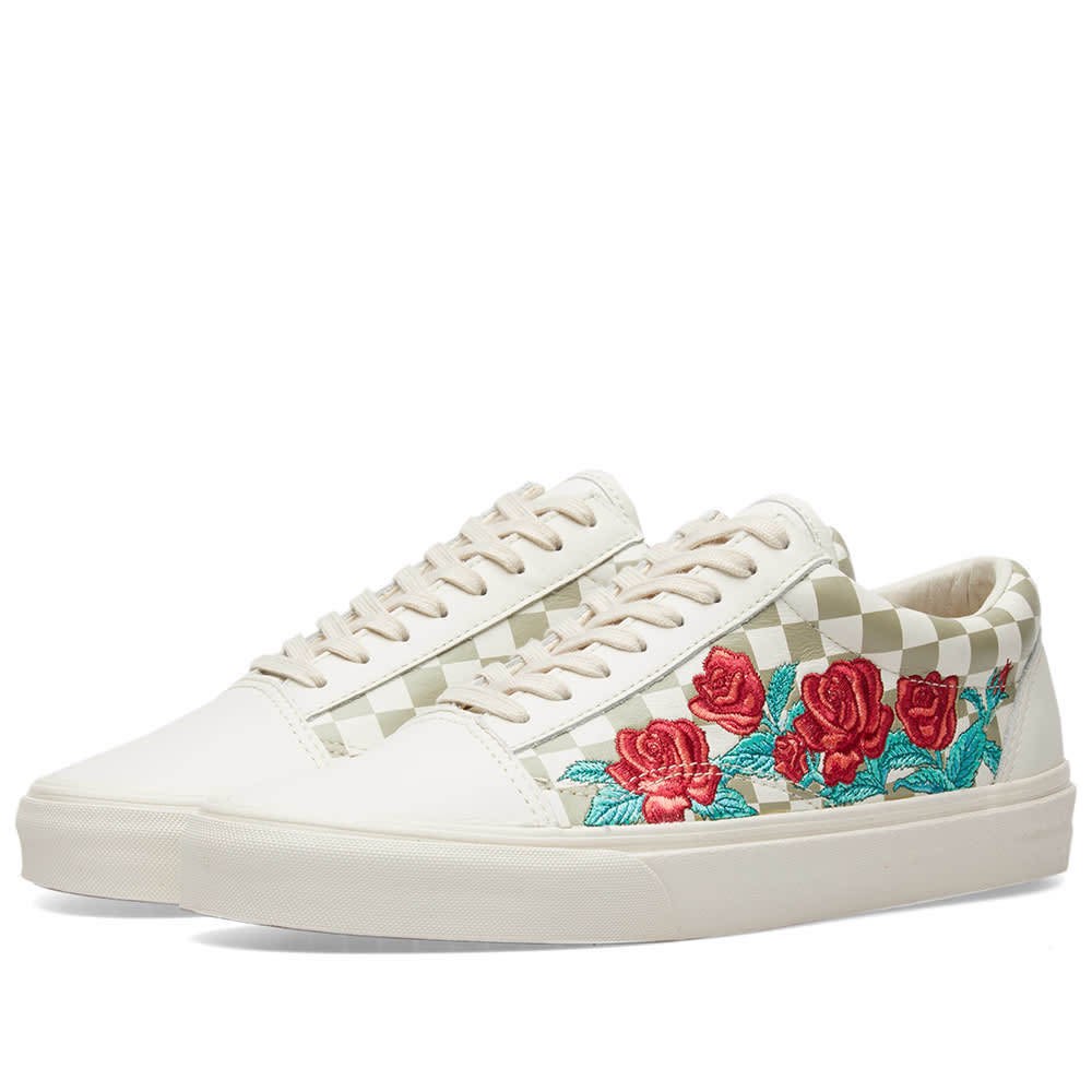 Vans Old Skool DX Rose Embroidery, Women's Fashion, Footwear, Sneakers ...