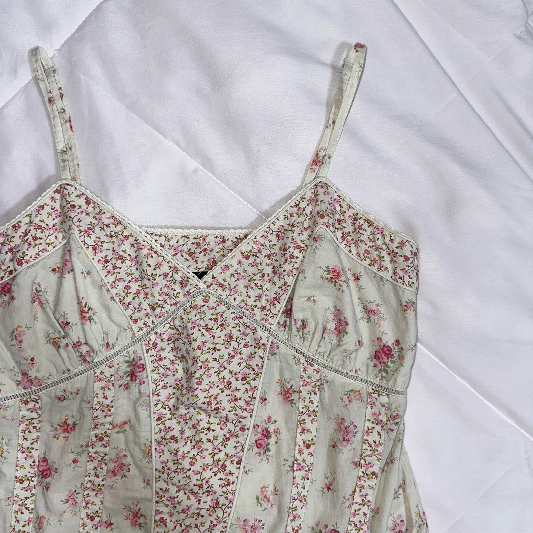 Vintage Cottagecore Floral Print Frilly Camisole, Women's Fashion, Tops ...
