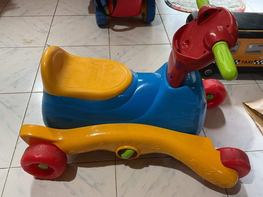 Vtech tricycle, Hobbies & Toys, Toys & Games on Carousell