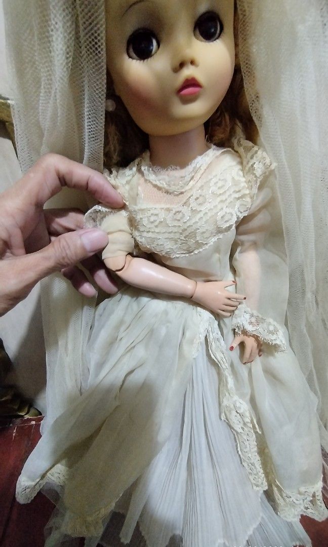 Antique vintage Uneeda doll 4/28/72 in bride dress bent arms , hands ...