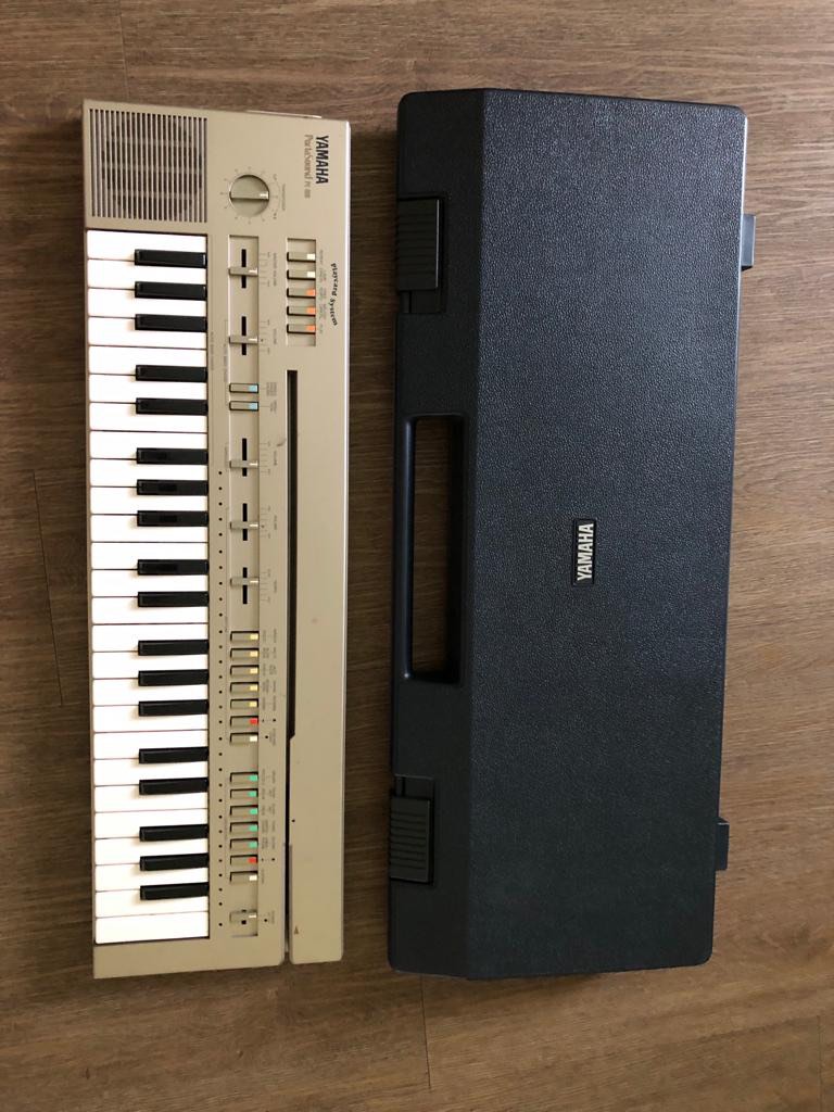 Yamaha Portasound, Hobbies & Toys, Music & Media, Musical Instruments ...