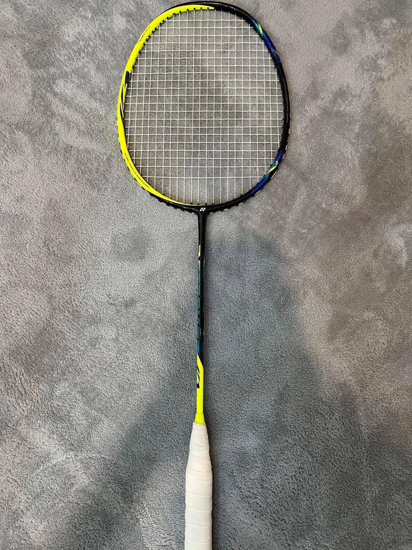 Yonex Astro 77, Sports Equipment, Sports & Games, Racket & Ball Sports ...
