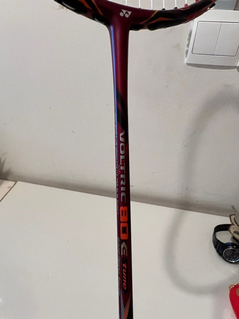 Yonex Voltric 80 e-tune, Sports Equipment, Sports & Games, Racket & Ball Sports on Carousell