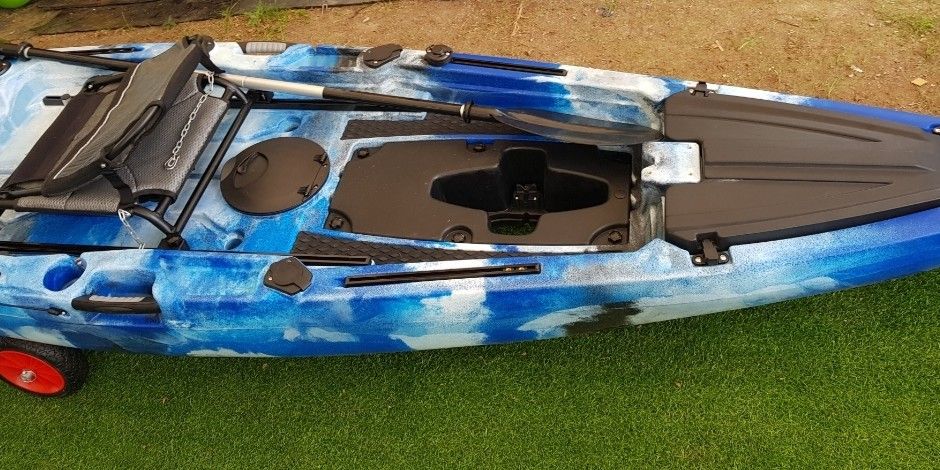 12ft kayak for sale, Sports Equipment, Fishing on Carousell