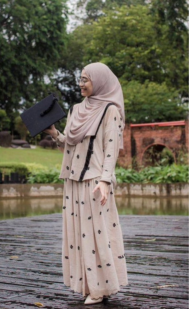 Ally Button Seam Set, Women's Fashion, Dresses & Sets, Sets or ...