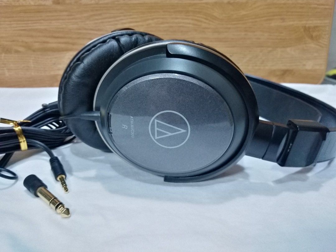 Audio Technica Dynamic over ear Headphone ATH-AVC300, Audio, Headphones ...