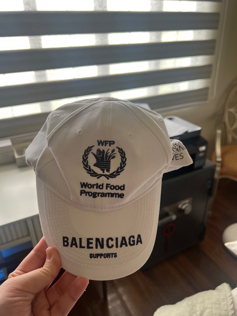 Balenciaga WFP White Cap Size L, Men's Fashion, Watches & Accessories ...
