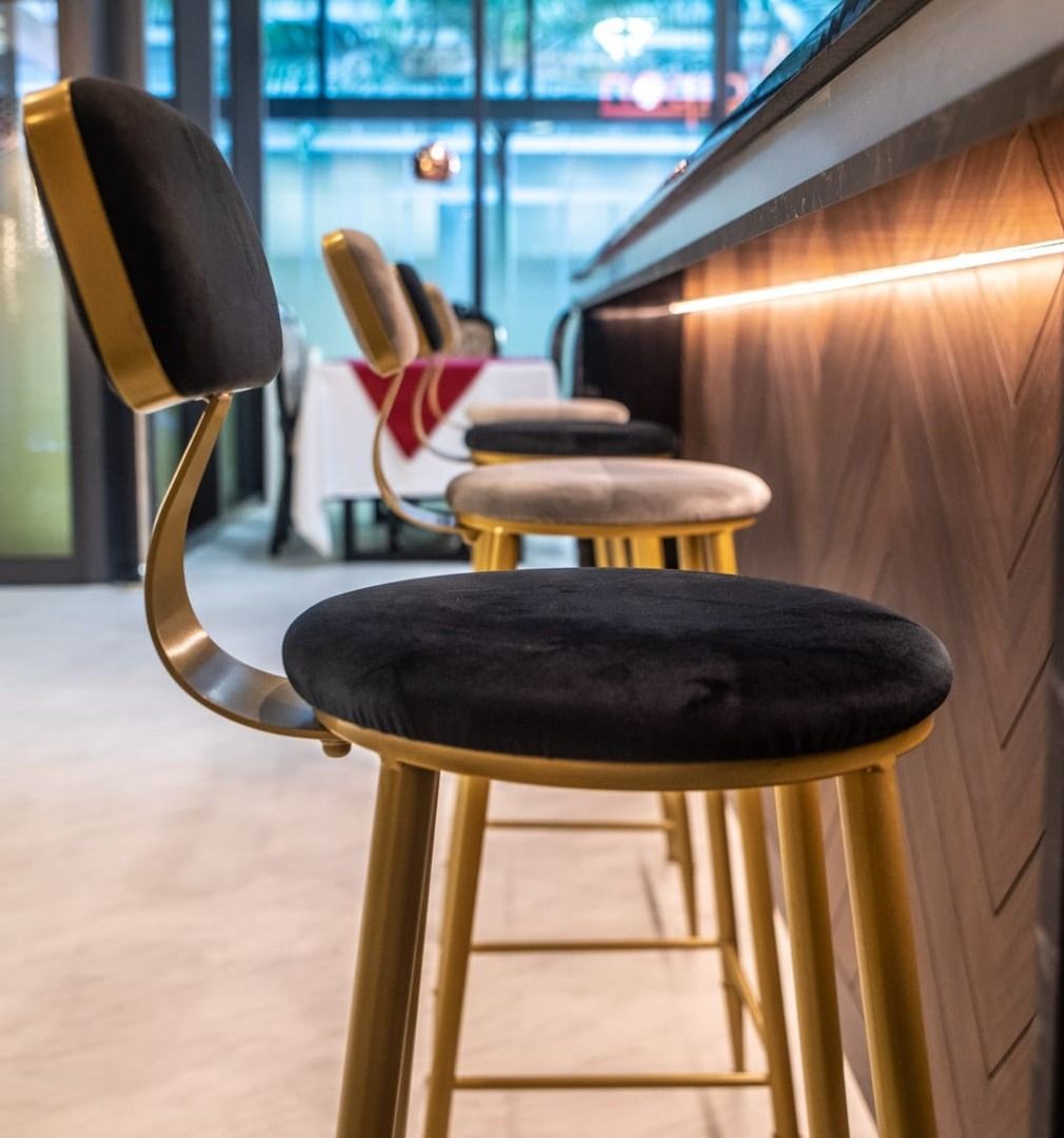 Bart Table & chairs, Furniture & Home Living, Outdoor Furniture on ...