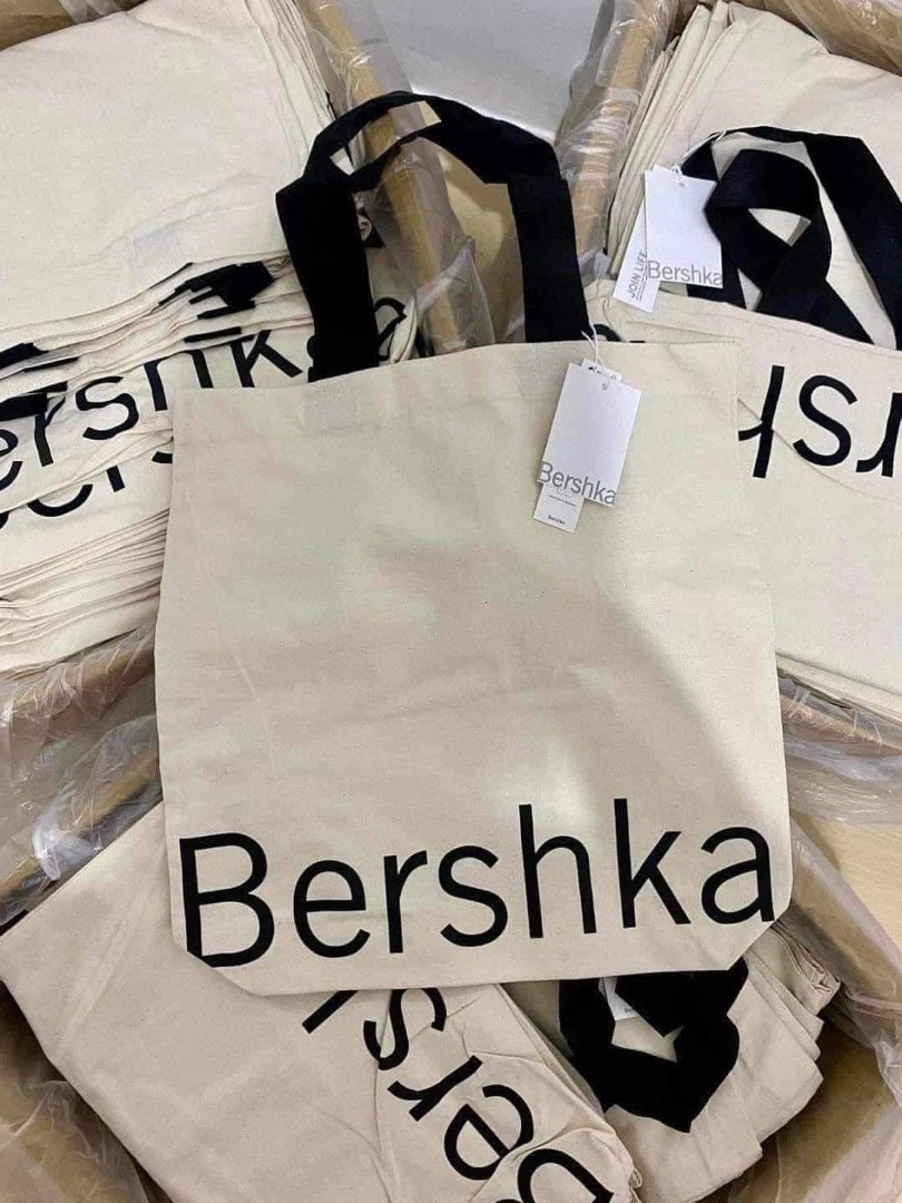 BERSHKA ORIGINAL TOTE BAG, Women's Fashion, Bags & Wallets, Tote Bags ...