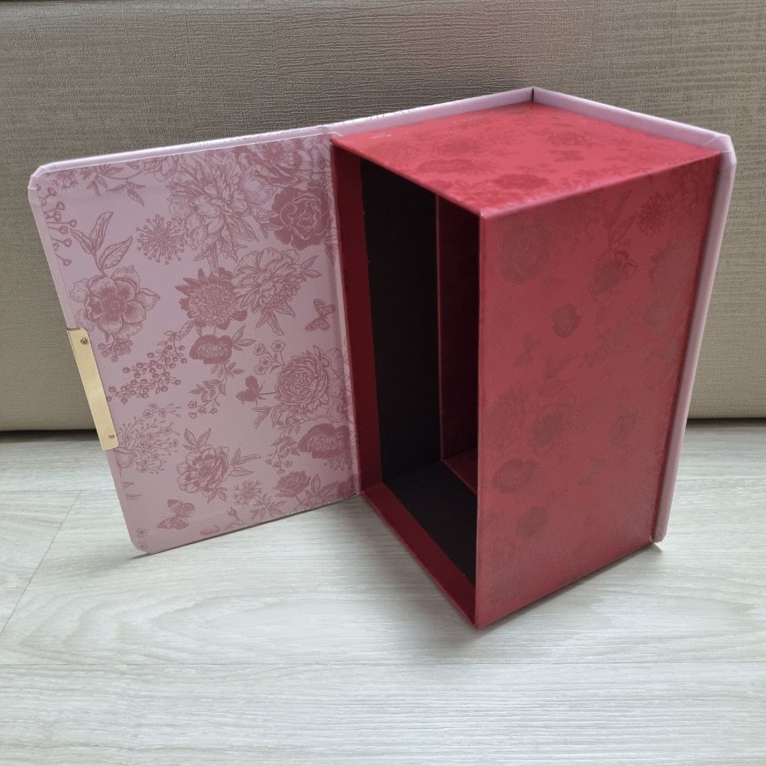 Book Like Storage Box with Magnetic Clasp, Furniture & Home Living ...