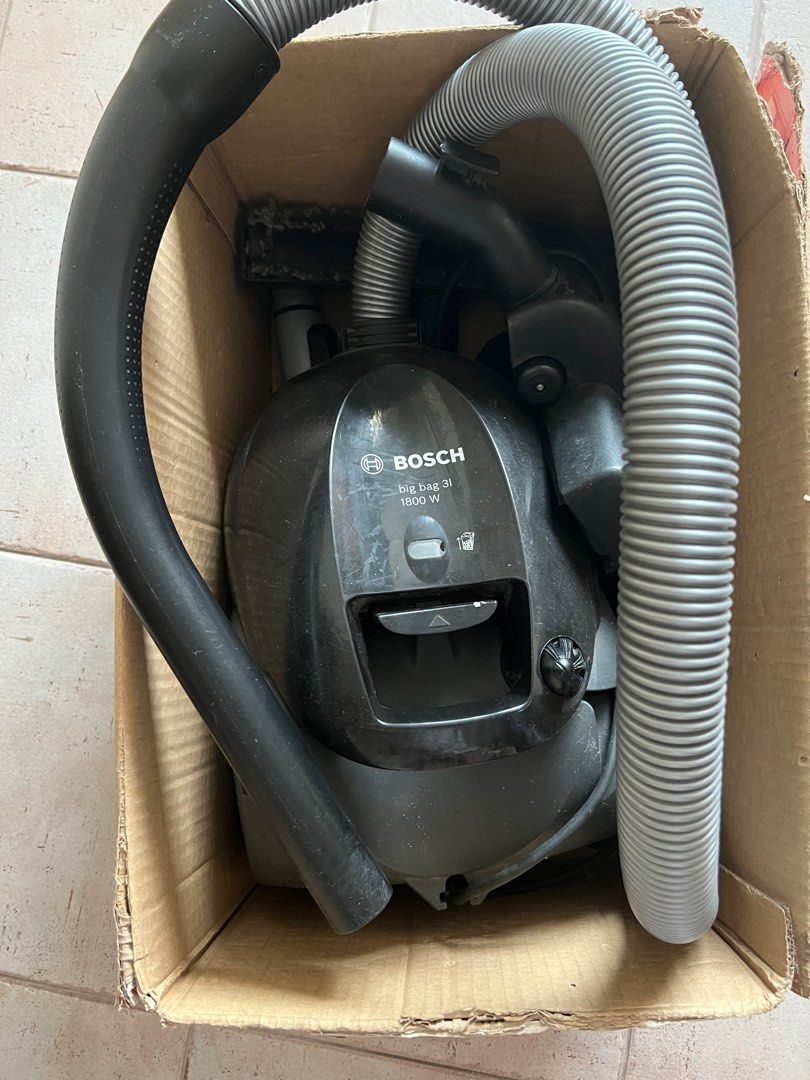 Bosch Vacuum Cleaner, TV & Home Appliances, Vacuum Cleaner ...