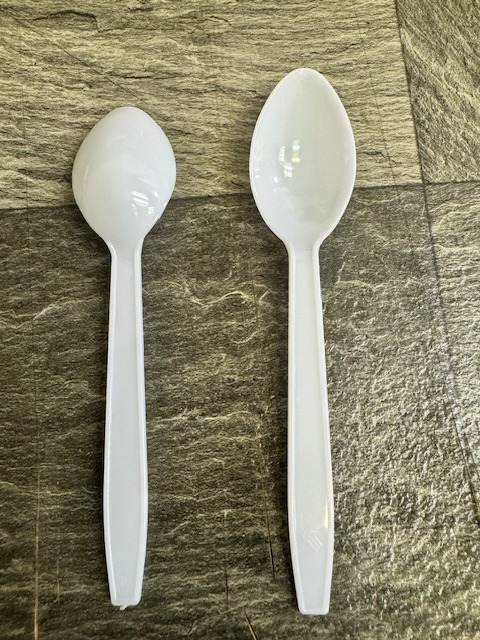 Box of 1000 pieces disposable 4.5" long plastic spoon, Furniture & Home ...