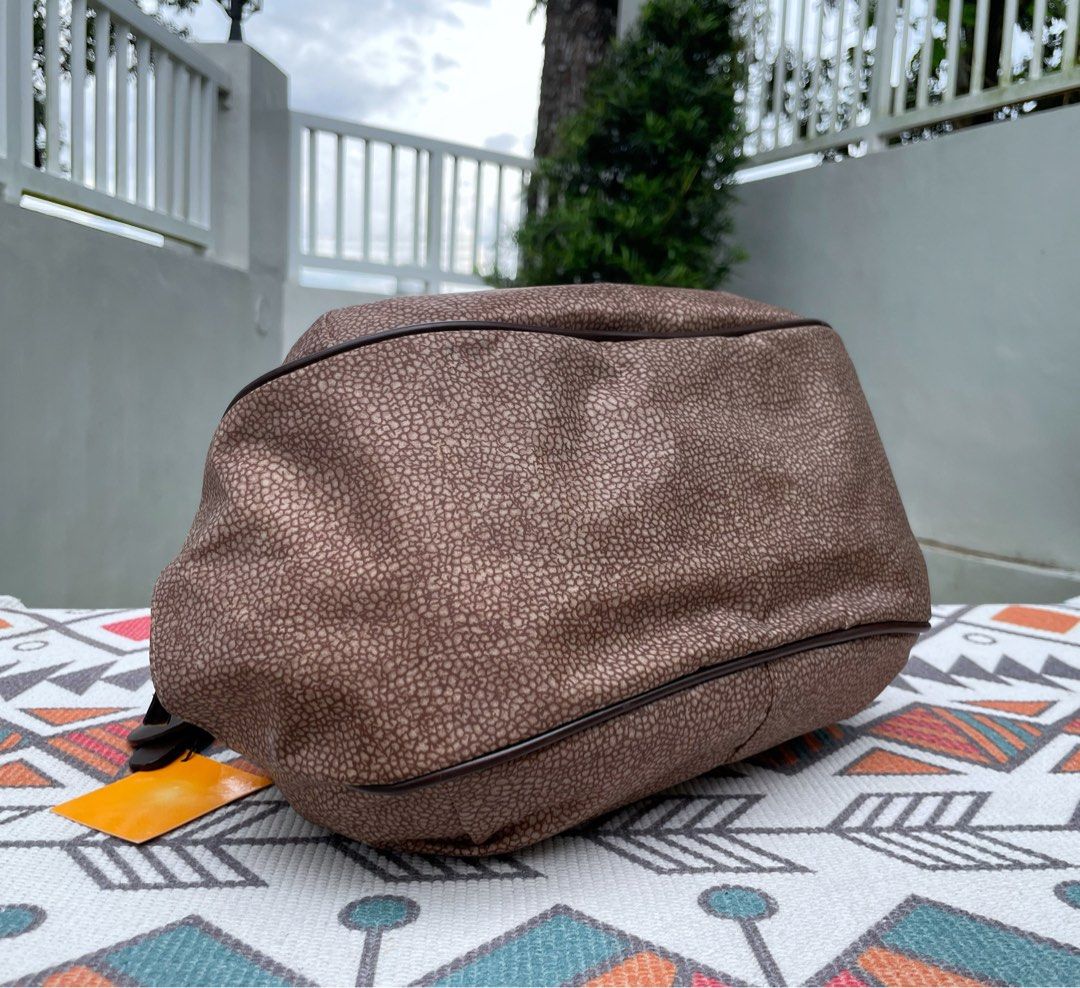 Brandnew Elise Tran, Women's Fashion, Bags & Wallets, Shoulder Bags on ...