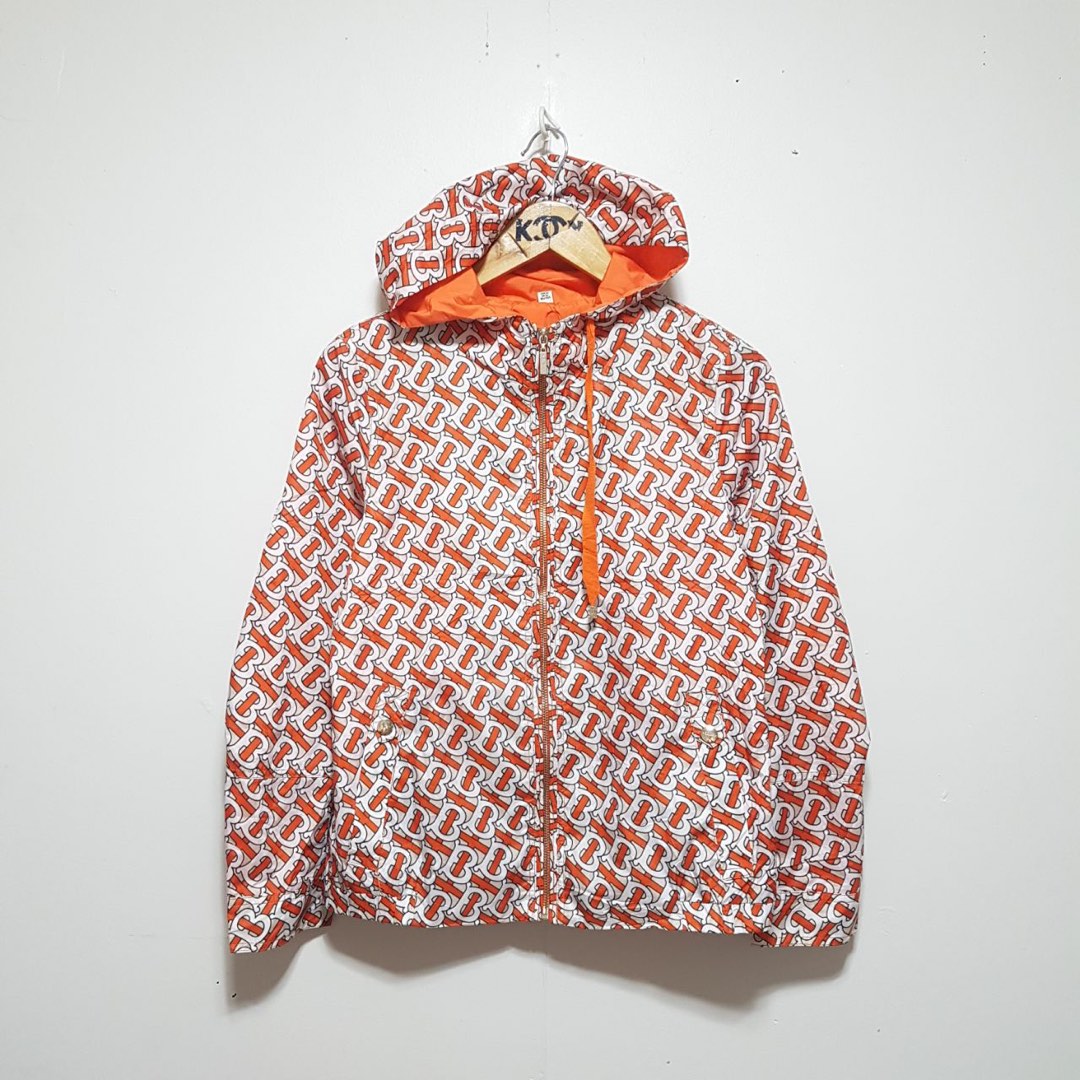 Burberry Monogram Windbreaker, Luxury, Apparel on Carousell