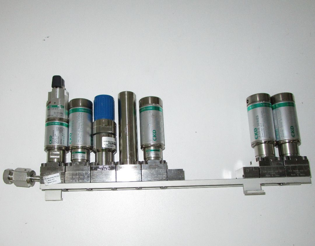 C354 Applied Materials Amat CKD AGD-R Series 0021-41261 rev 03 0050 ...