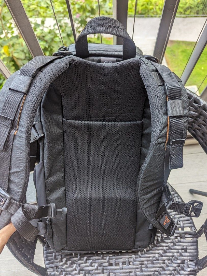 Carryology x Mystery Ranch Cerberus Spartanology, Men's Fashion, Bags ...