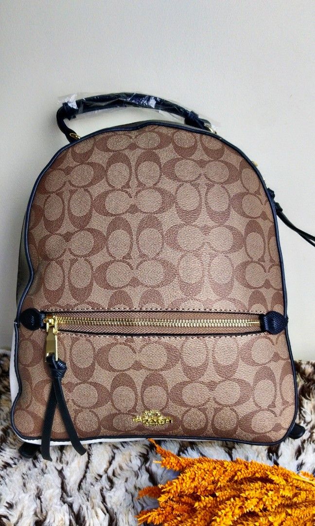Coach Backpack, Women's Fashion, Bags & Wallets, Backpacks on Carousell