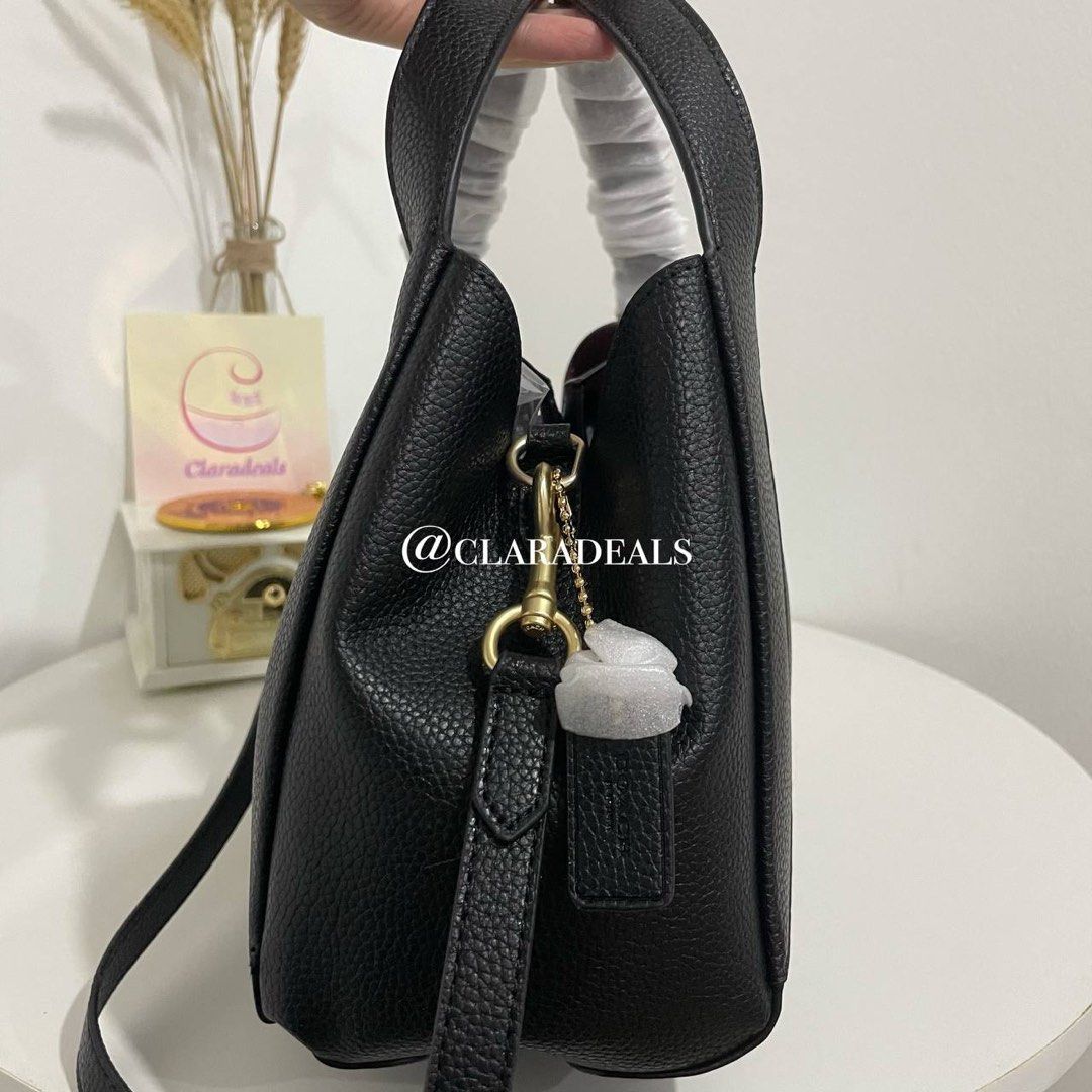 Coach Hadley Hobo Crossbody, Luxury, Bags & Wallets on Carousell