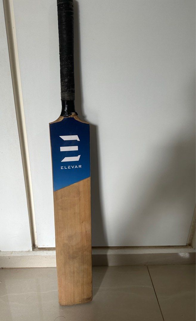 Cricket Bat, Sports Equipment, Sports & Games, Racket & Ball Sports on ...