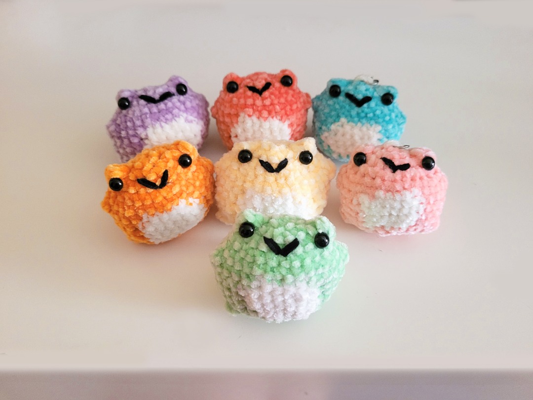 Cute Custom Handmade Tiny Chonky Frog Crochet Squishy Soft Amigurumi ...
