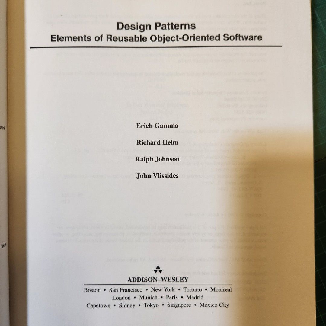 Design patterns- Elements of Reusable object oriented software, 興趣及遊戲, 書本 & 文具, 教科書 - Carousell